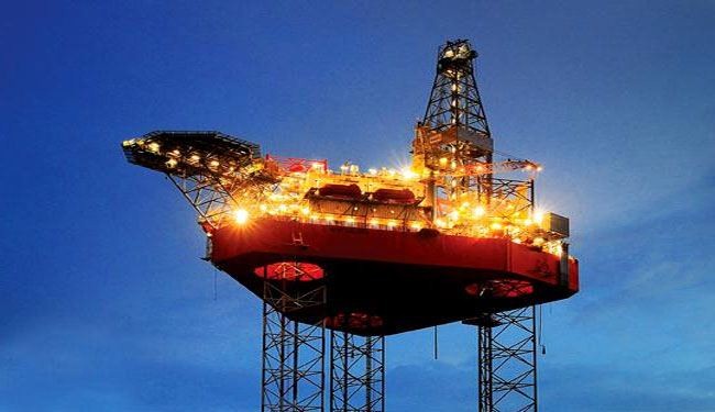 Sinking Saudi platform sends 3 workers missing